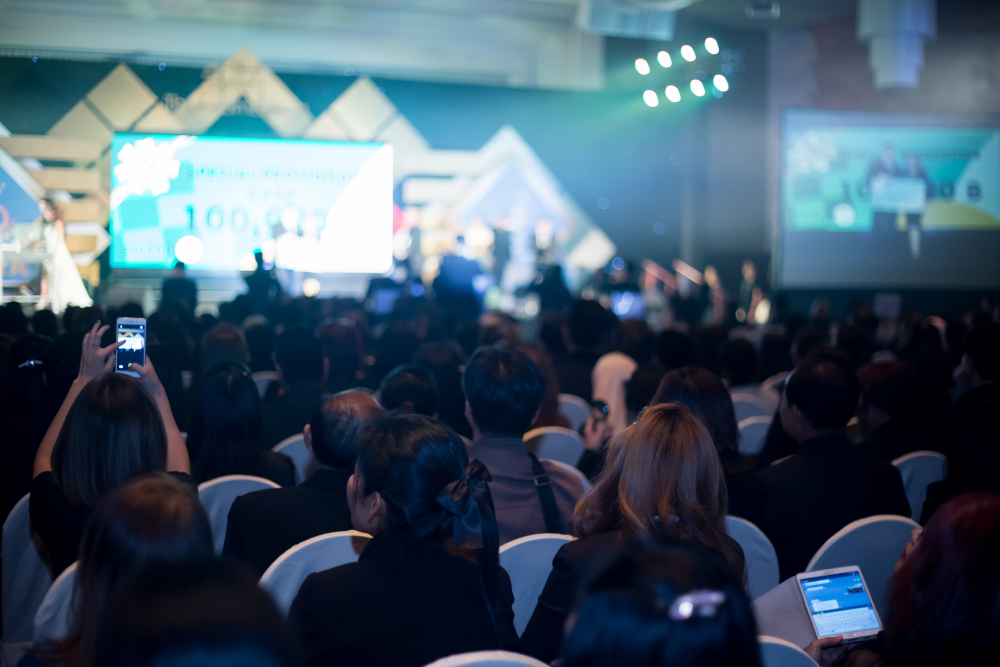 Como a plataforma OnEvents simplifica a reserva para eventos