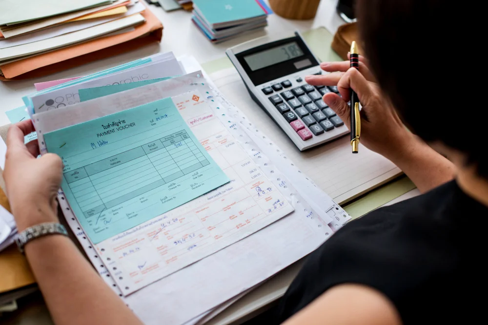 Sou obrigado a guardar notas fiscais da viagem a trabalho?